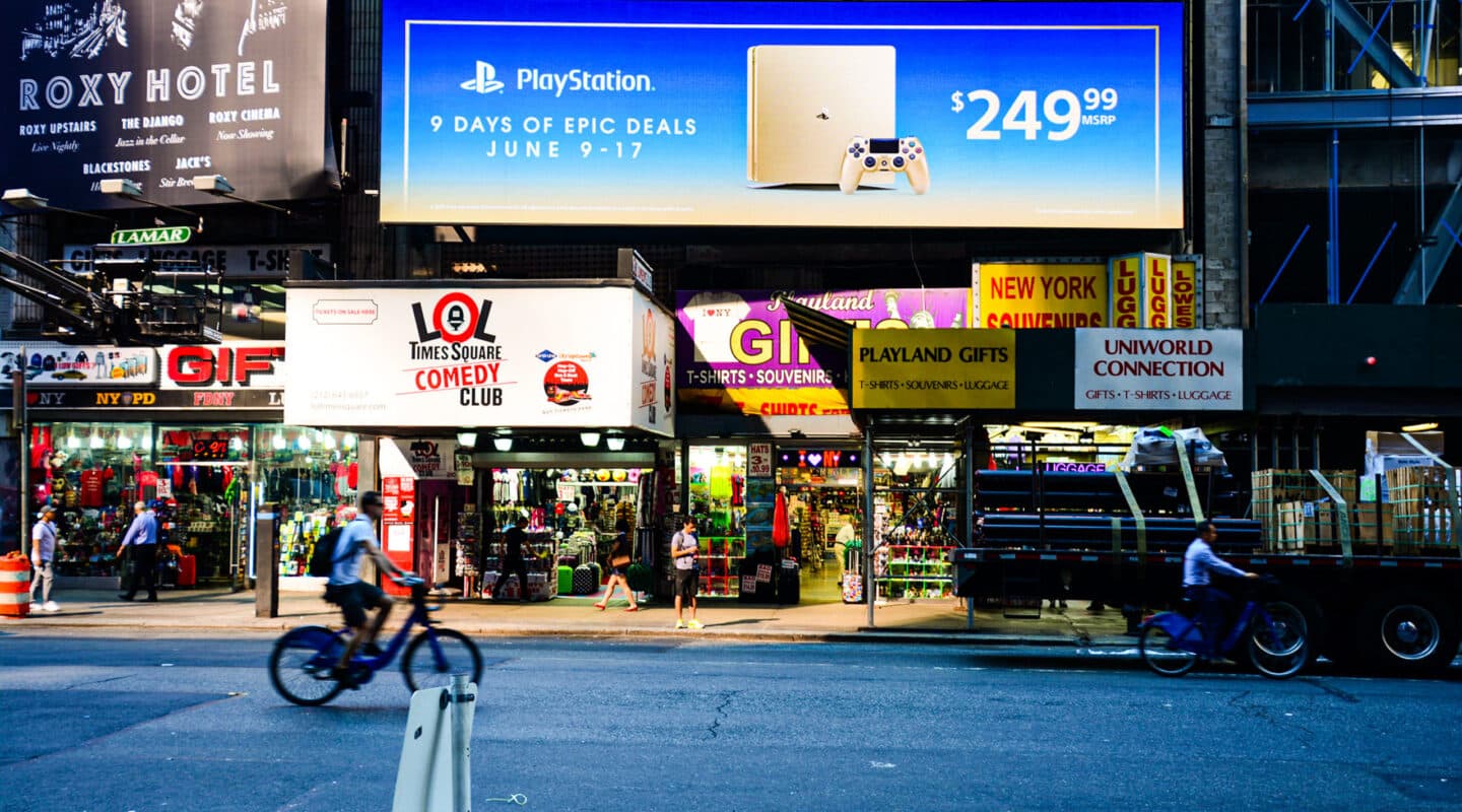 OOH + Mobile increases visits to Playstation retailers