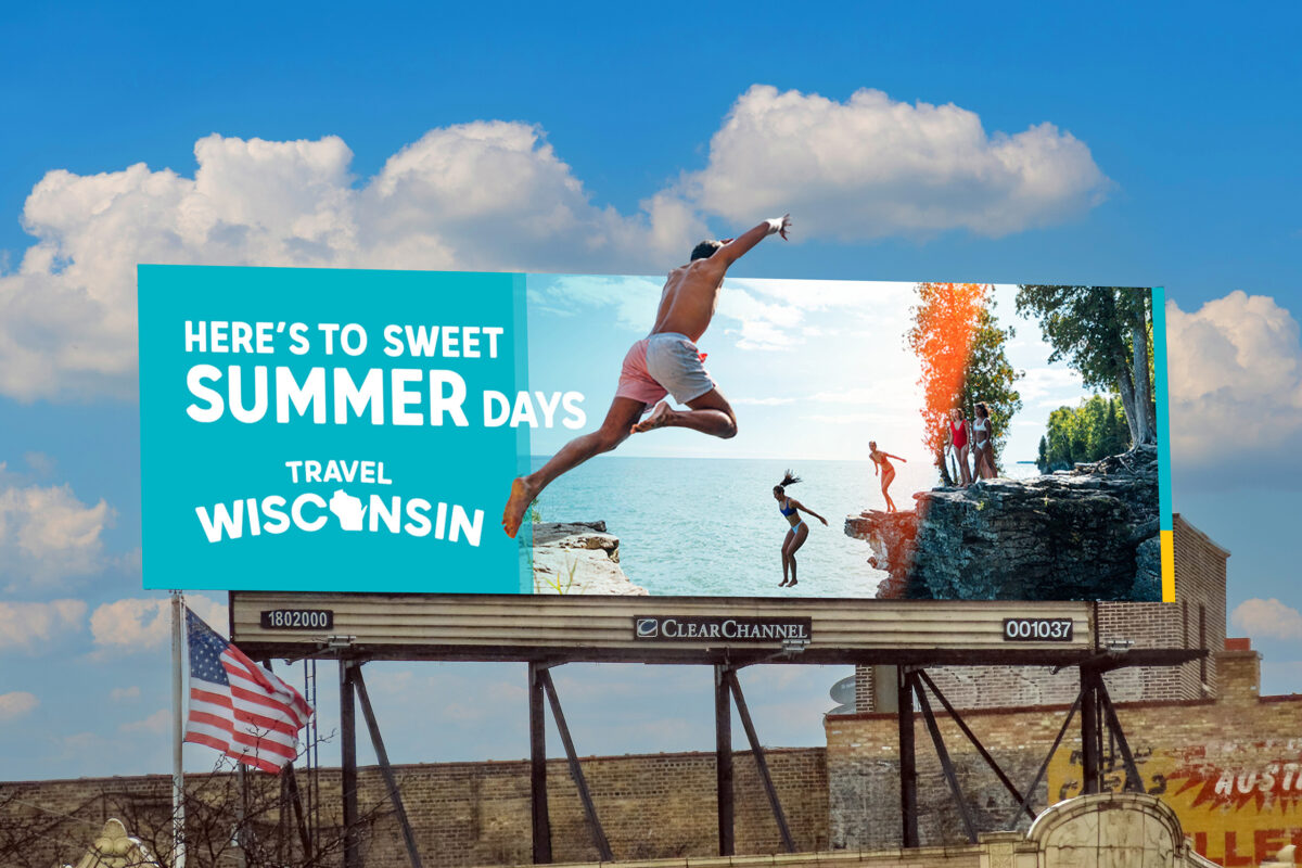 Clear Channel Outdoor - Home