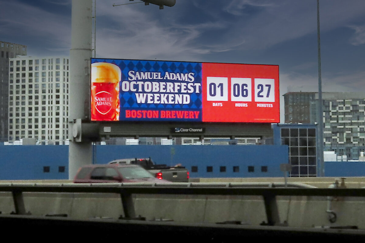 Printed vs. Digital Billboards: How to Choose the Right Format for Your ...