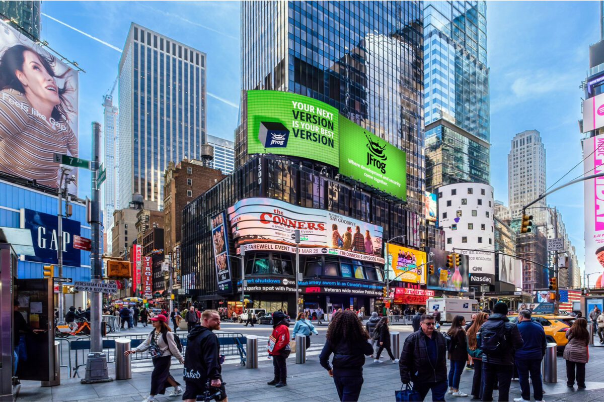 How Times Square Billboards Shaped Modern Advertising