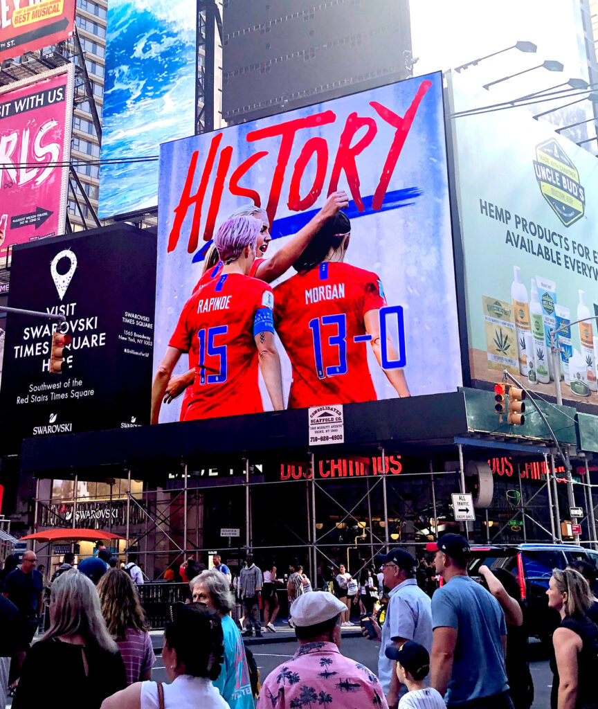 How Times Square Billboards Shaped Modern Advertising